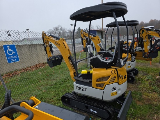IR IRE20 Mini Diesel Excavator w/ Pilot Control, Hyd Thumb & Blade ...
