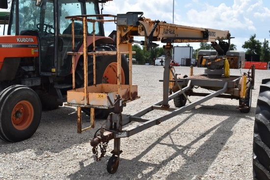WORKFORCE XLB-4232 PULL TYPE MANLIFT (VIN # 5CUBBBT141A000073) (SHOWING ...