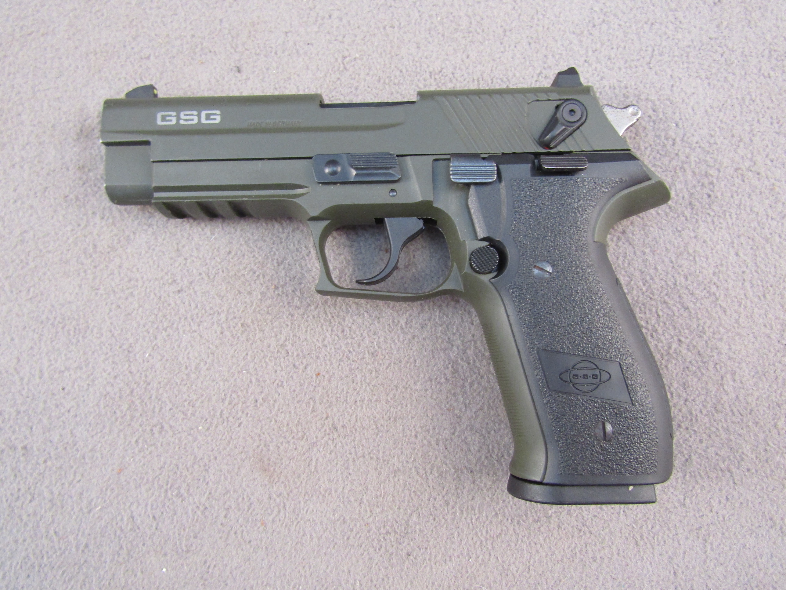 handgun: AMERICAN TACTICAL Model Firefly, | Proxibid