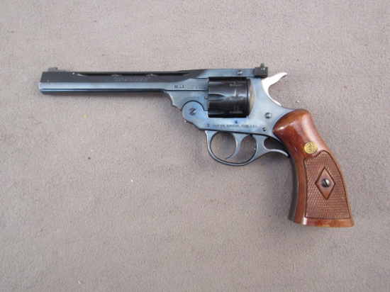 handgun: H&R Model Sortsman 999, Revolver, .22LR, 9 shot, 6" barrel, S# ...