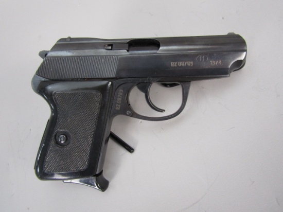 handgun: POLISH Model P-64, Semi-Auto Pistol, 9mm, 6 shot, 3 1/4 ...