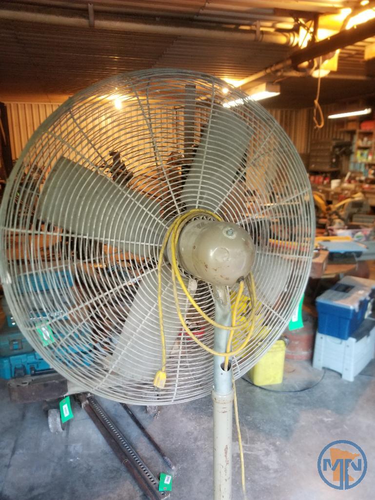 Phil Rich Windmaker Fan Albrecht Auctions | Phil Rich Windmaker