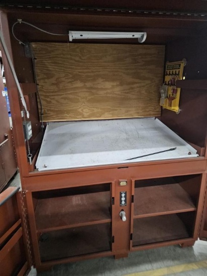 Jobox Forman's Site Workstation With Workstation, Lower Cabinetry ...