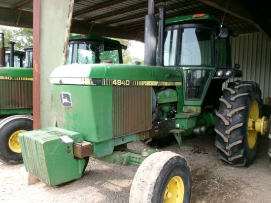 John Deere 4840 Tractor, 3rd Arm, #004671R | Online Auctions | Proxibid