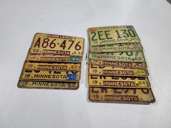 Vintage License Plate Bundle - SELLING NO RESERVE | Art, Antiques ...