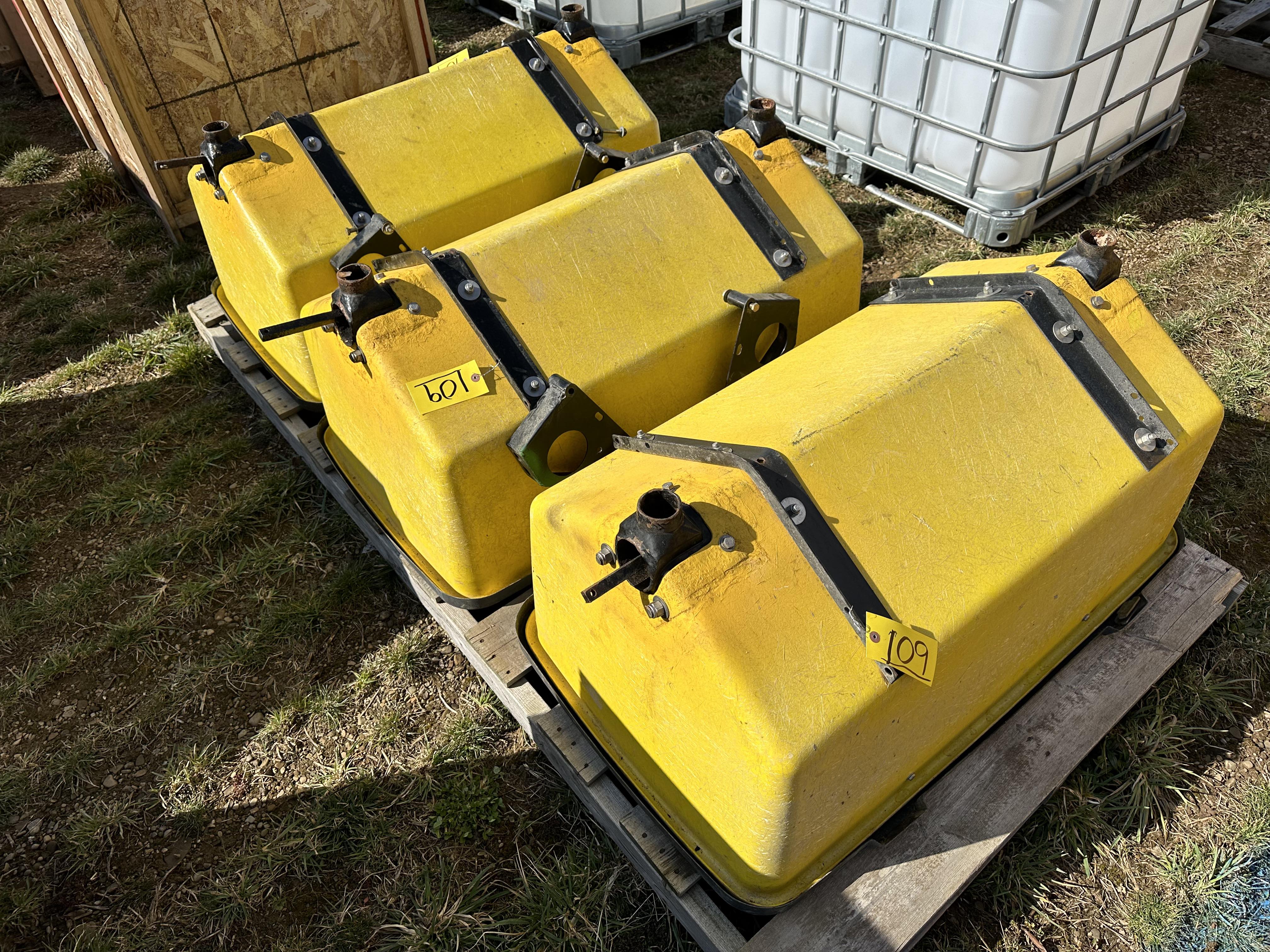 (3) John Deere Dry Fertilizer Boxes With Lids, | Proxibid