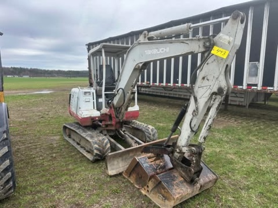 Takeuchi TB135 Excavator | Heavy Construction Equipment Excavators ...
