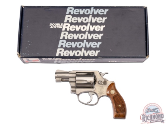 Smith & Wesson Model 60 Double Action .38 SPL "Chief's Special" Stainless Revolver in Original ...