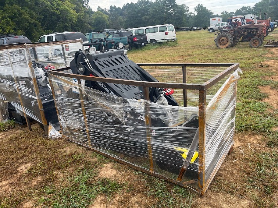 AGT RTT23 Mini Skid Steer Loader | Online Auctions | Proxibid