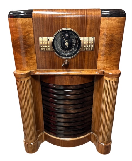 Restored Zenith (1939) "Big Bertha" Floor Radio Model 12S370 - Highly ...