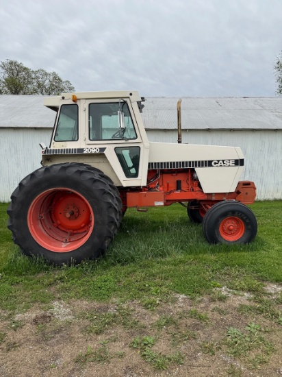 1983 Case 2090 Tractor, 4365 hrs, dual rear wheels | Online Auctions ...