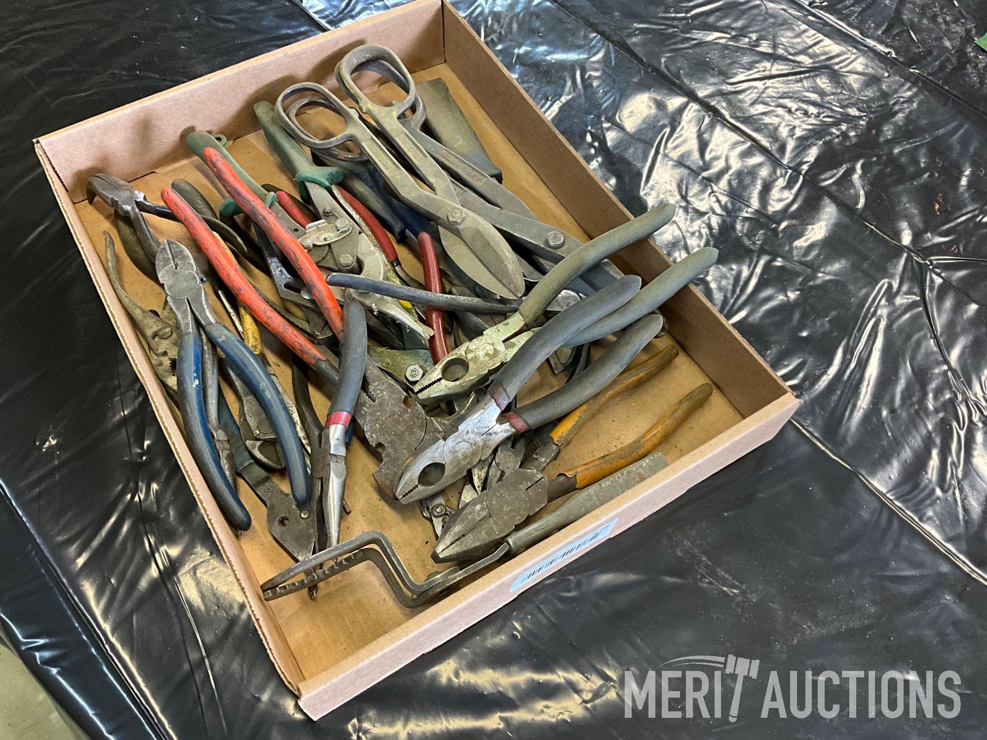 Flat of assorted plyers | Proxibid