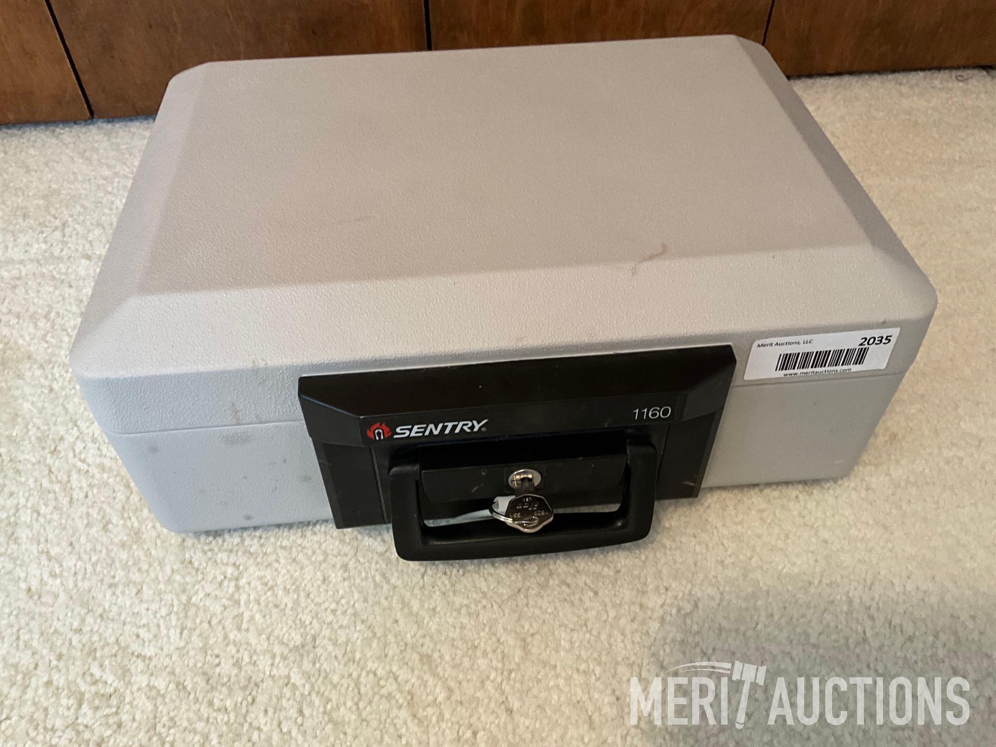 Sentry 1160 lock box | Proxibid