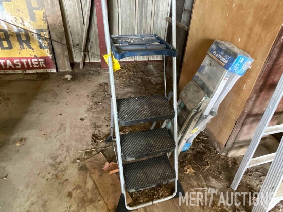 Cosco step stool, Werner work platform etc. | Online Auctions | Proxibid