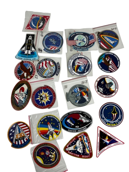 NASA Vintage Apollo, SPACE SHUTTLE Astronaut ORIGINAL PLAYING Sticker ...