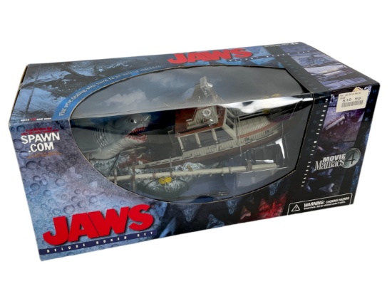 2001 Movie Maniacs Jaws Deluxe Boxed Set NIB Rare | Online Auctions ...