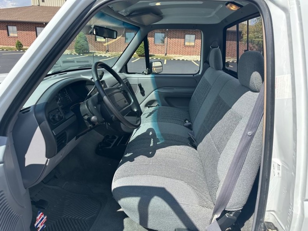 1995 Ford F150 Extended Cab Interior