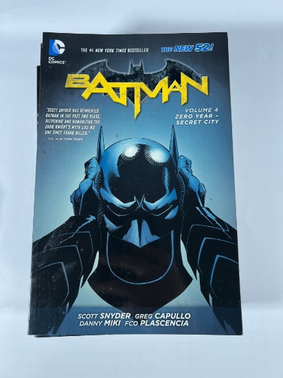 BATMAN VOLUME 4 - ZERO YEAR SECRET CITY - GRAPHIC NOVEL | Art, Antiques ...