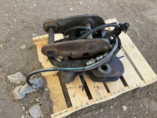 Helac Bucket Rotator for Backhoe | Heavy Construction Equipment ...