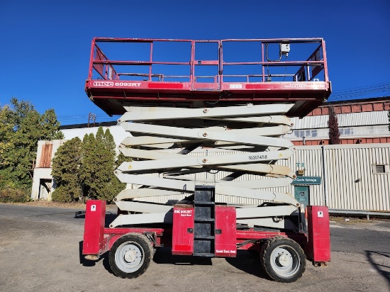 2015 MEC 6092RT 60ft Scissor Lift | Heavy Construction Equipment Lifts ...
