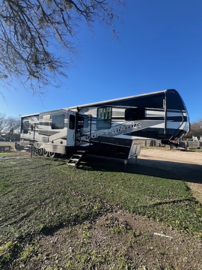 2021 Raptor 5th Wheel | Online Auctions | Proxibid