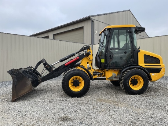 JCB 407 Wheel Loader | Heavy Construction Equipment Loaders Wheel Loaders | Online Auctions ...
