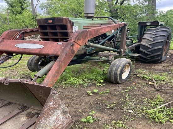 Oliver 1650 Diesel, w/ New Idea loader, 3pt, 540 pto ( needs rear rim ...