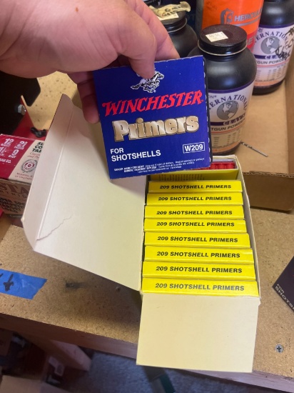 Ammunition Reloading Supplies Including Primers and Bullets | Guns ...