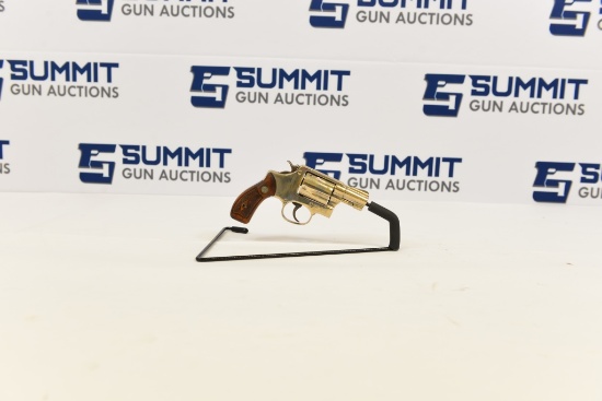 Smith & Wesson Revolver .38 S&W Spl | Guns & Military Artifacts ... Smith & Wesson Revolver .38 S&W Spl | Guns & Military Artifacts ...