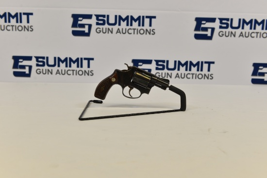 Smith & Wesson Revolver .38 S&W Spl | Guns & Military Artifacts ... Smith & Wesson Revolver .38 S&W Spl | Guns & Military Artifacts ...