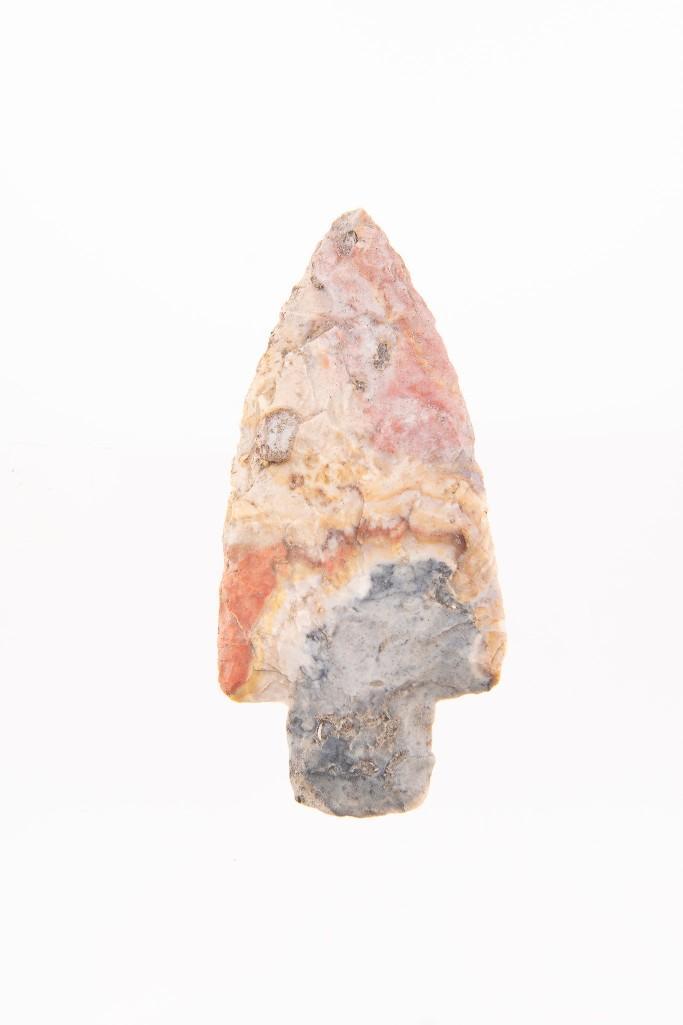 A 4" Robbins Adena Point Made of Flint Ridge | Proxibid