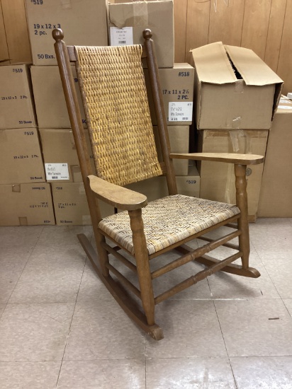 P&P Chair Co. Kennedy Style Rocking Chair | Online Auctions | Proxibid