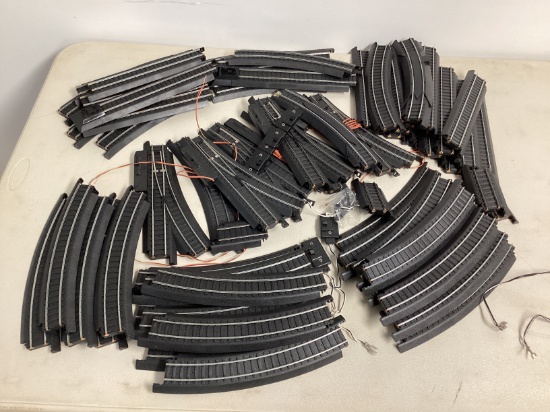 Life Like Trains HO Scale Power Loc Train Tracks | Art, Antiques ...