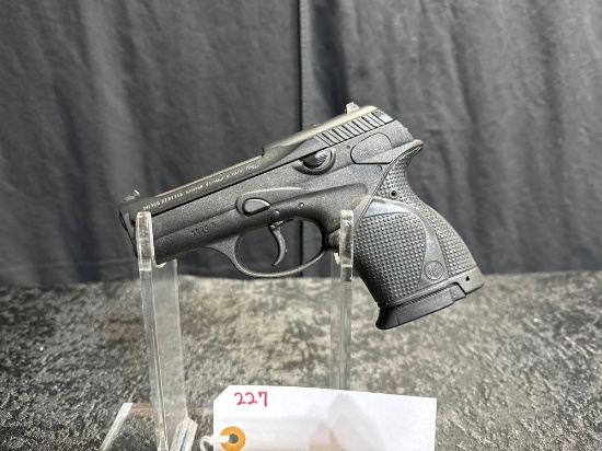 BERETTA MODEL 9000S 9MM SN#SZ004286 | Guns & Military Artifacts ...