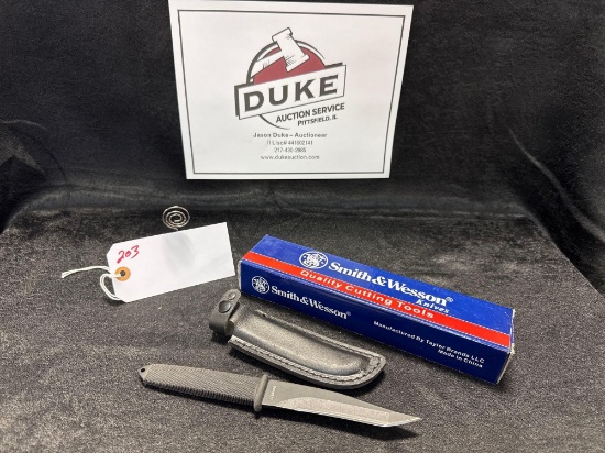 SMITH AND WESSON HRT KNIFE IN BOX | Guns & Military Artifacts Knives ...