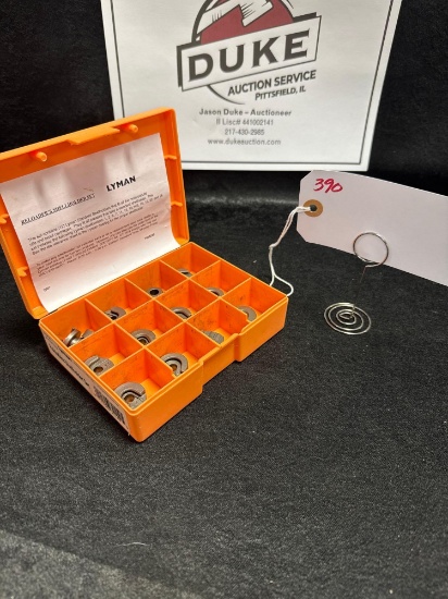 LYMAN SHELL HOLDER SET (X1) | Guns & Military Artifacts Reloading Supplies | Online Auctions ...