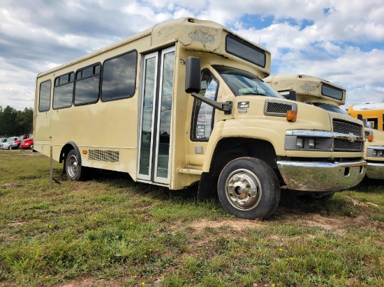 2006 Chevrolet C4500 Bus 424506 | Cars & Vehicles Buses | Online ...