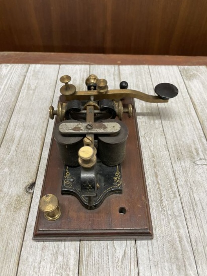Antique Morse Telegraph Sounder Key | Online Auctions | Proxibid