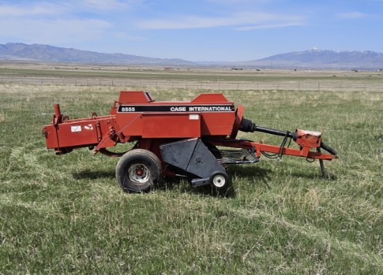 Case International 8555 Inline Baler | Online Auctions | Proxibid