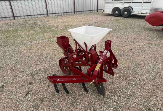 Lowery one row three point planter | Online Auctions | Proxibid