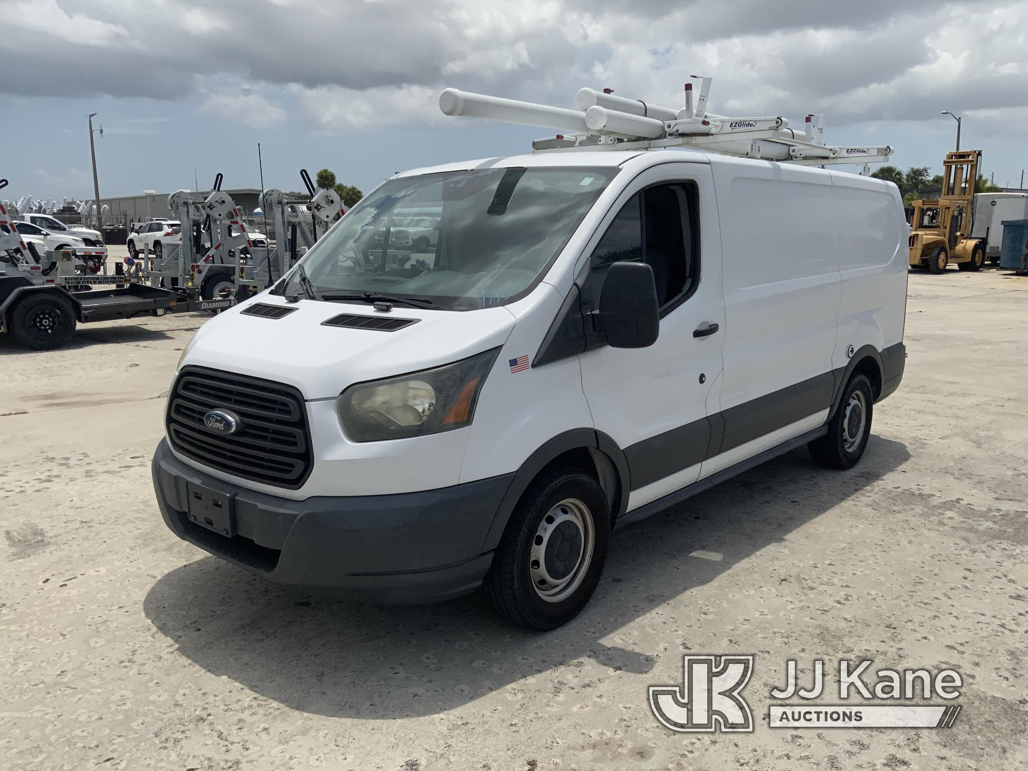 (Riviera Beach, FL) 2015 Ford Transit Connect 150 | Proxibid