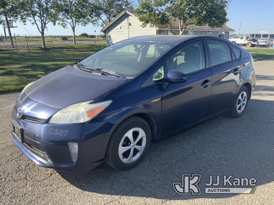 2012 Toyota Prius 4-Door Hybrid Sedan Runs & Moves | Cars & Vehicles ...