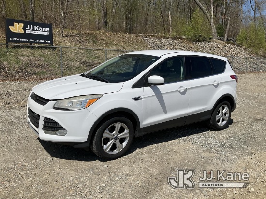 (Shrewsbury, MA) 2014 Ford Escape 4x4 4-Door Sport Utility Vehicle Runs ...