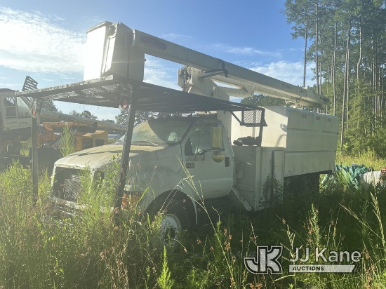 Terex/HiRanger XT55, Over-Center Bucket Truck mounted behind cab on 2009 Ford F750 Chipper Dump ...