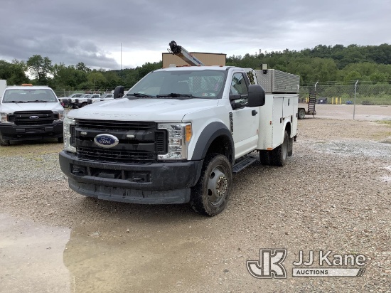 2017 Ford F450 4x4 Service Truck Runs & Moves, PTO Operates, Crane Not ...