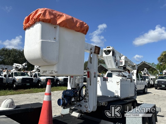 Altec AT37-GW, Articulating & Telescopic Bucket mounted on 2014 Altec ...