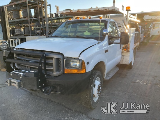 2001 Ford F450 4x4 Flatbed/Service Truck Runs & Moves) (Jump To Start ...
