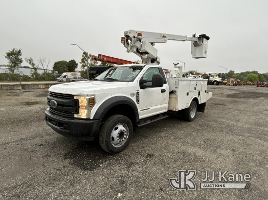 Altec AT200A, Telescopic Non-Insulated Bucket Truck mounted behind cab ...