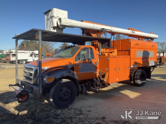 Altec LR760-E70, Over-Center Elevator Bucket Truck mounted behind cab on 2013 Ford F750 Chipper ...