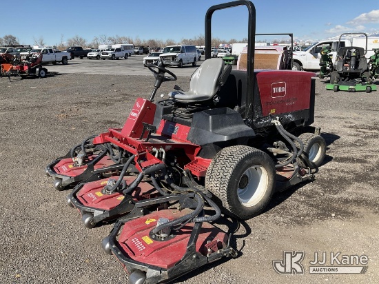 Toro Groundmaster 4500-D Mower Runs & Moves | Heavy Construction ...